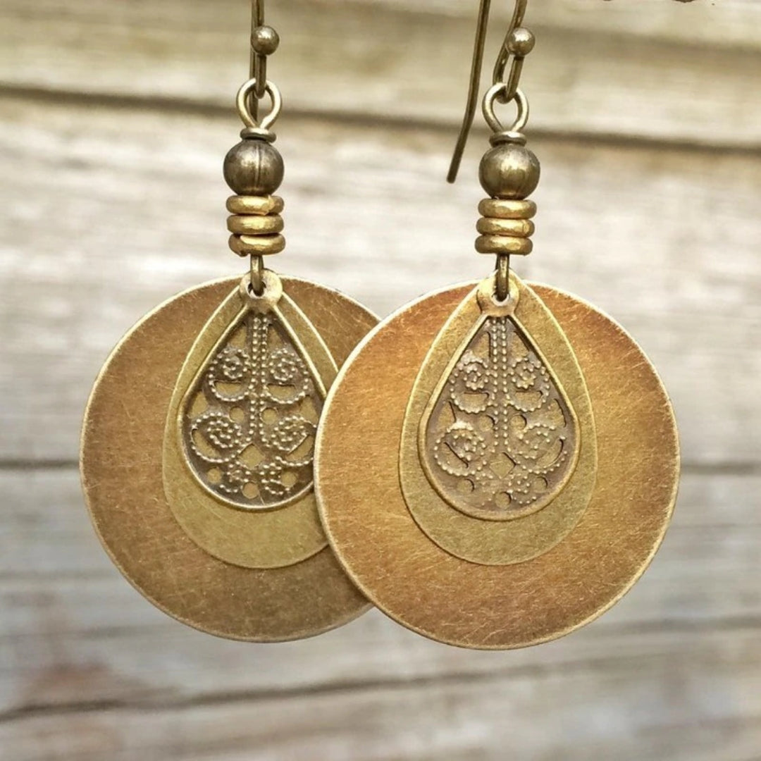 Vintage Golden Rounded Earrings – Amelia Jewelry