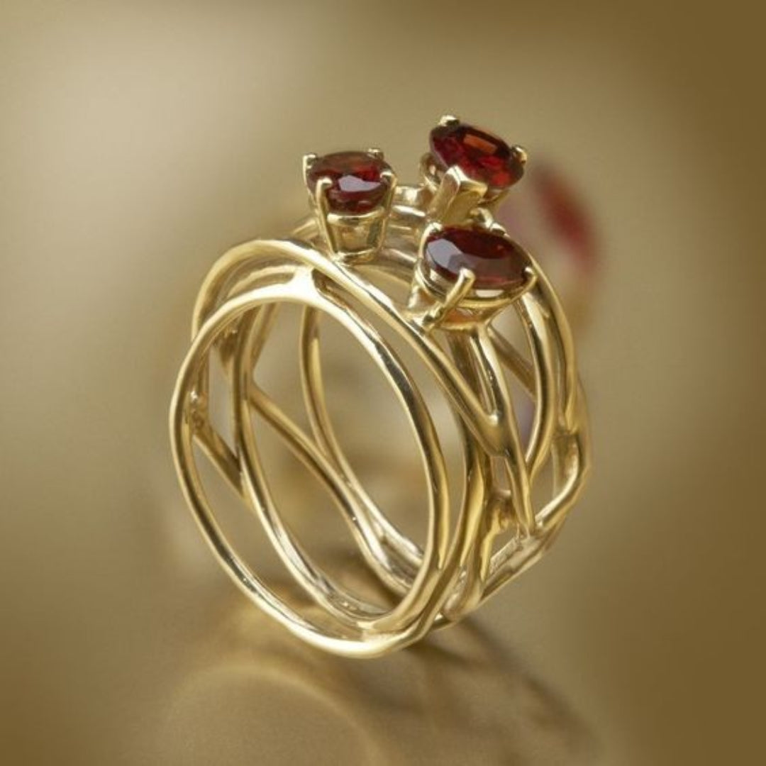 Vintage Red Zirconia Golden Thin Ring – Amelia Jewelry