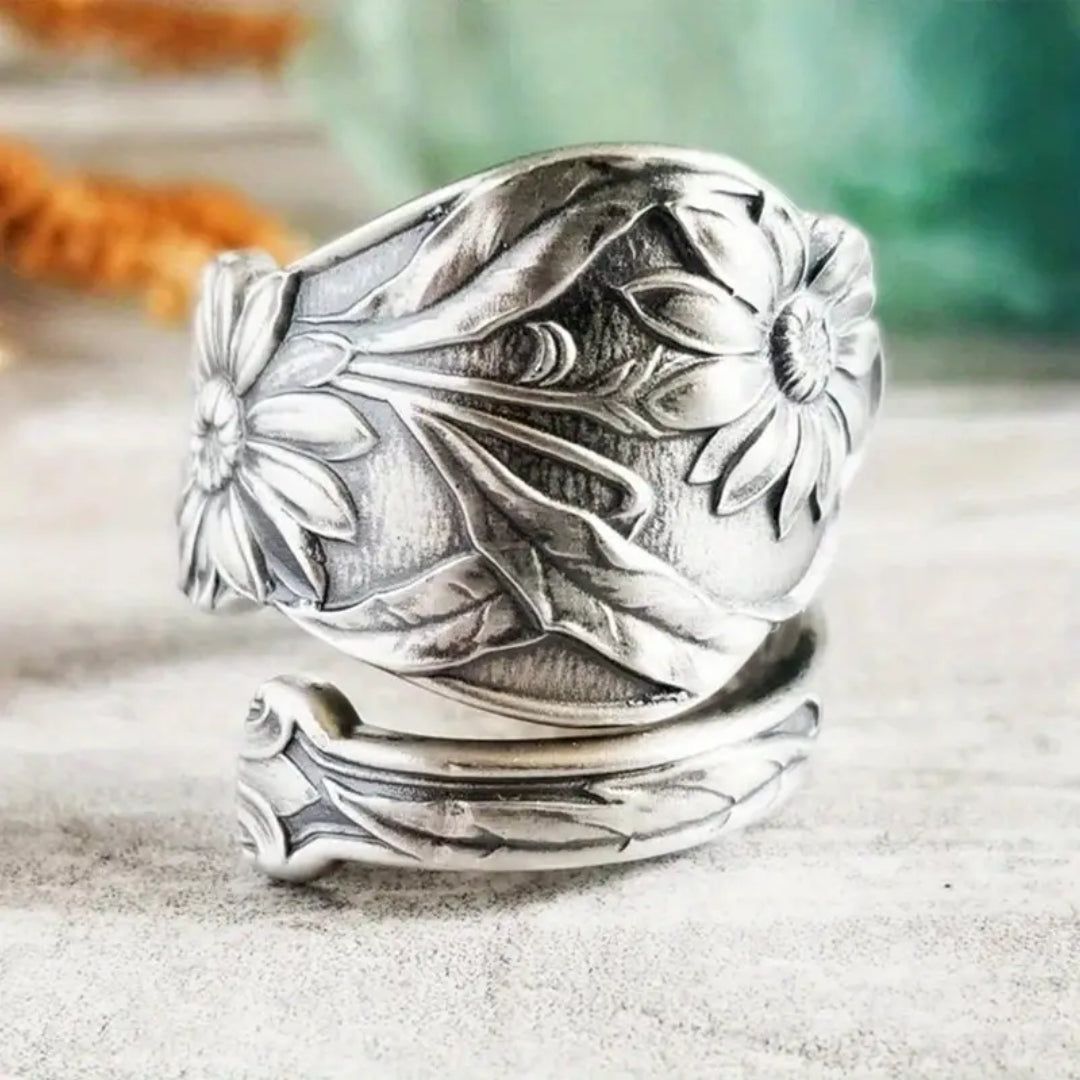 Vintage Silver Flower Open Ring – Amelia Jewelry