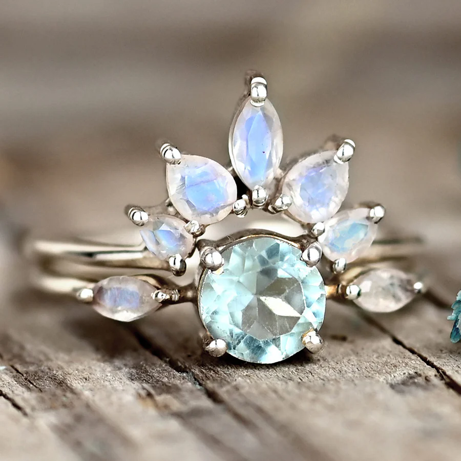 Vintage Moonstone Crystal Ring – Amelia Jewelry