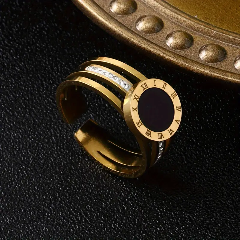 Vintage Gold & Black Ring – Amelia Jewelry