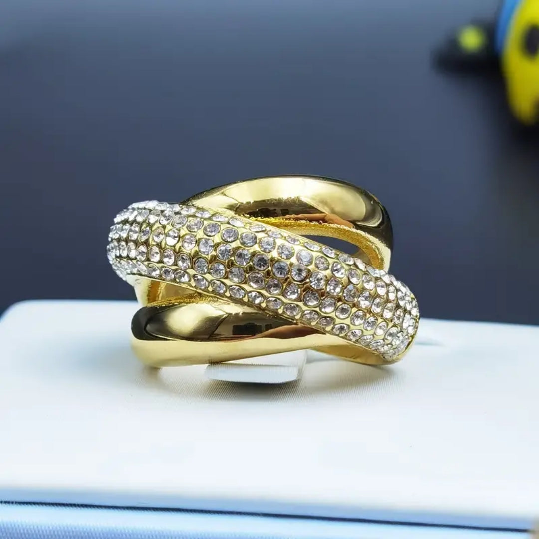 Thick Golden Bright Ring – Amelia Jewelry