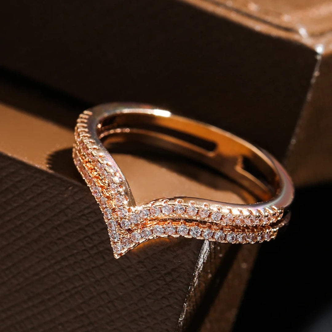 Elegant Pointed Bright Layer Ring – Amelia Jewelry